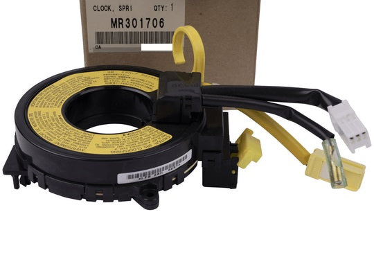 MR301706 Clock Spring Airbag Spiral Cable For MITSUBISHI PAJERO V75W 2 ...